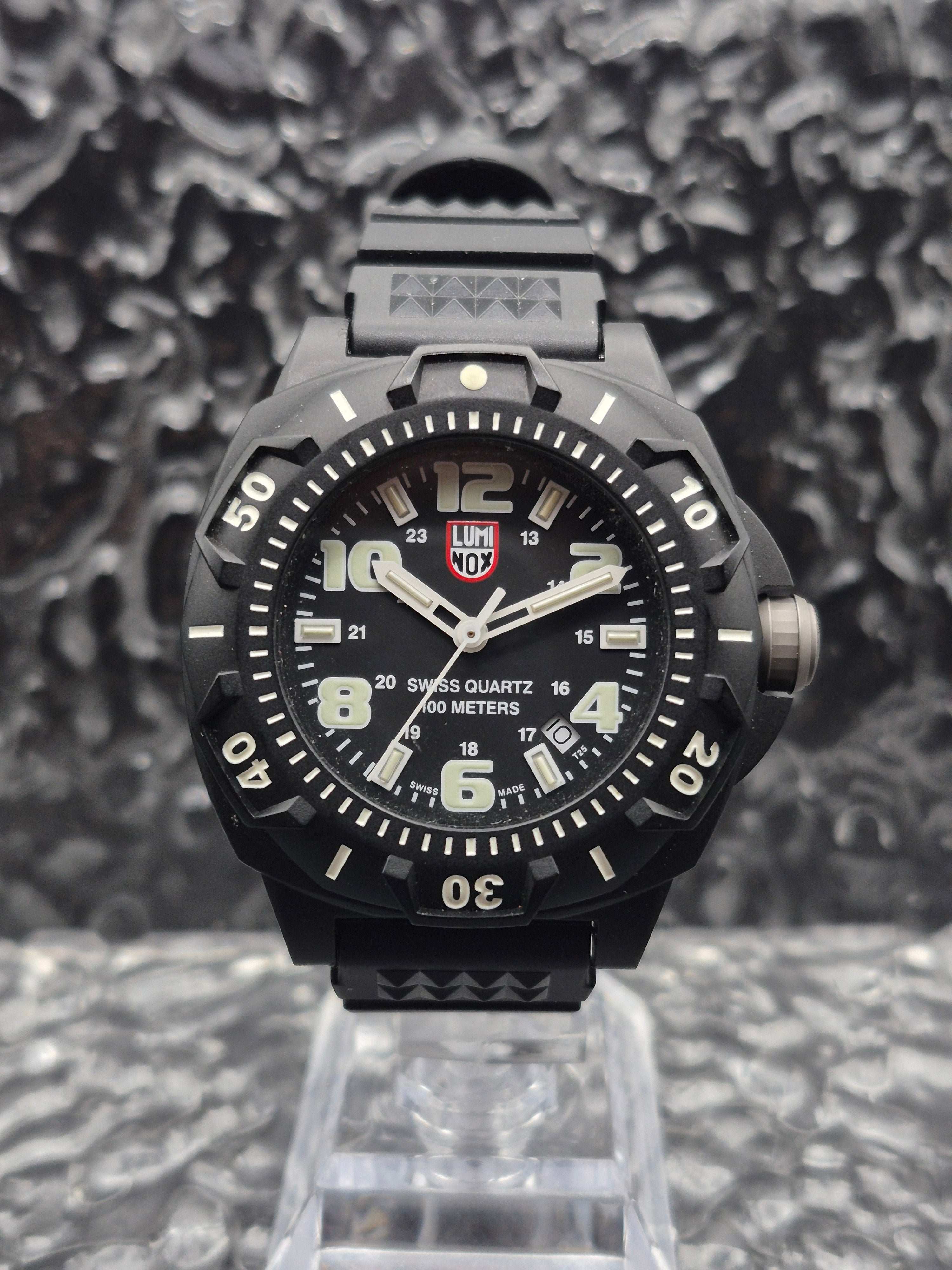 Luminox Sentry 0200 Series Quartz Tactical – Red Robin Watches